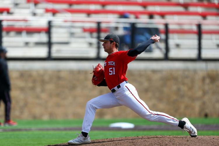 Texas Tech splits the double-header in dramatic fashion to avoid sweep ...