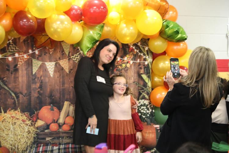PHOTOS: JCSS holiday lunches begin | School | mainstreetnews.com