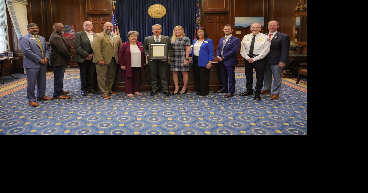 County commissioners thank 50+ agencies for courageous response at ...