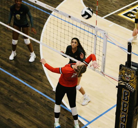 Jackson County volleyball team wins two more matches, remains ...