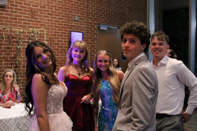 Jefferson High School 2024 Prom: "Under the Lanterns" | Features ...