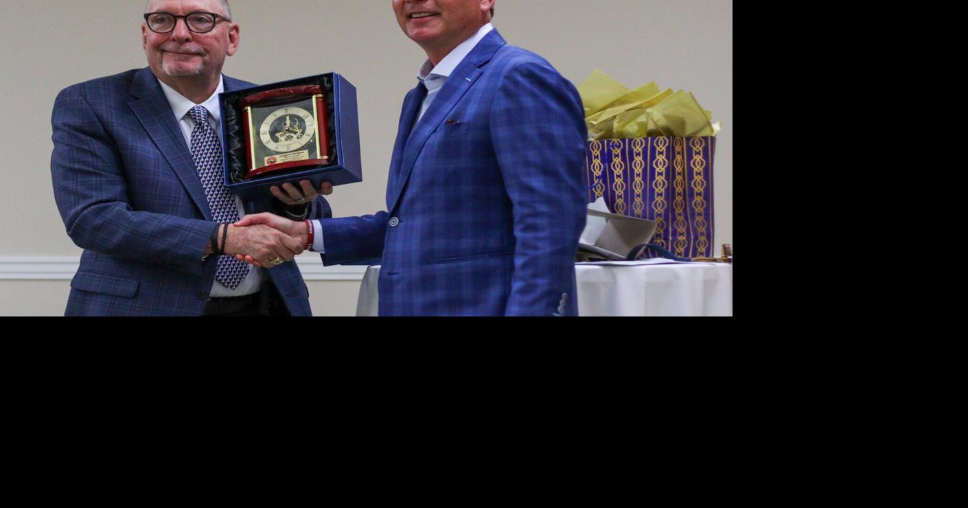 Jefferson holds retirement event for former JPD Chief Joe Wirthman ...