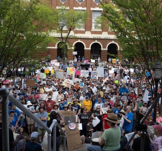 Athens “Hands Off” protest draws crowd from across GA District 10 ...