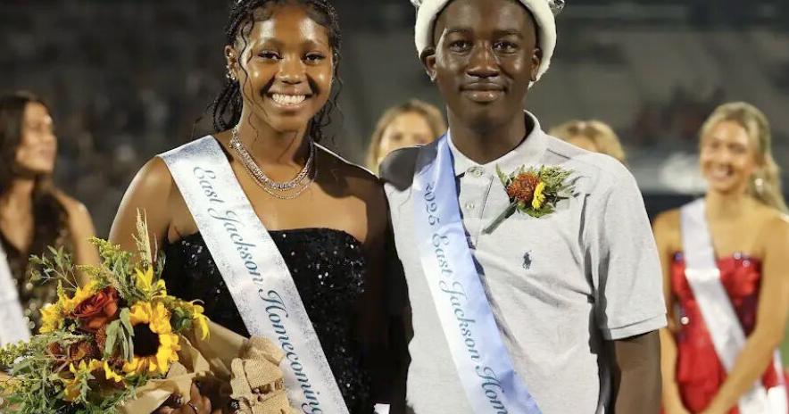 Jariah Thomas and Marcus Bufford crowned Homecoming Queen and King ...