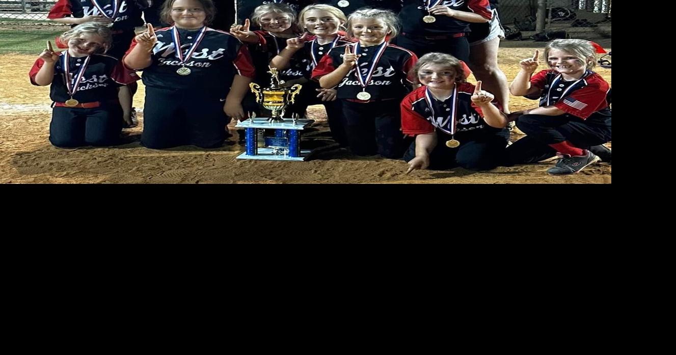 PHOTOS: 8U District champs | Sports | mainstreetnews.com