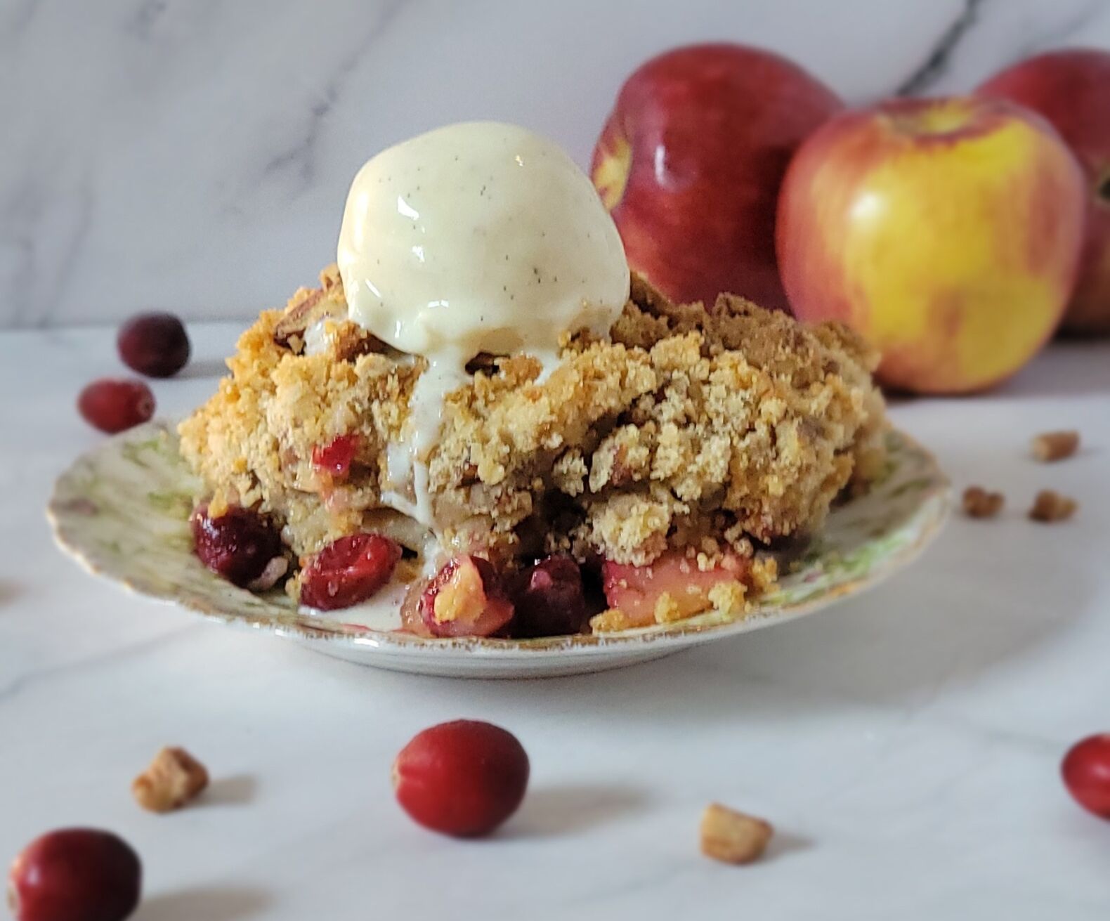 REYCRAFT: The best way to enjoy a homemade crumble | Features ...