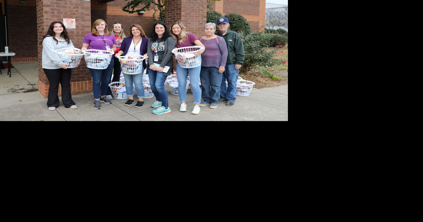 JCSS receives food baskets for good giveaway | School | mainstreetnews.com