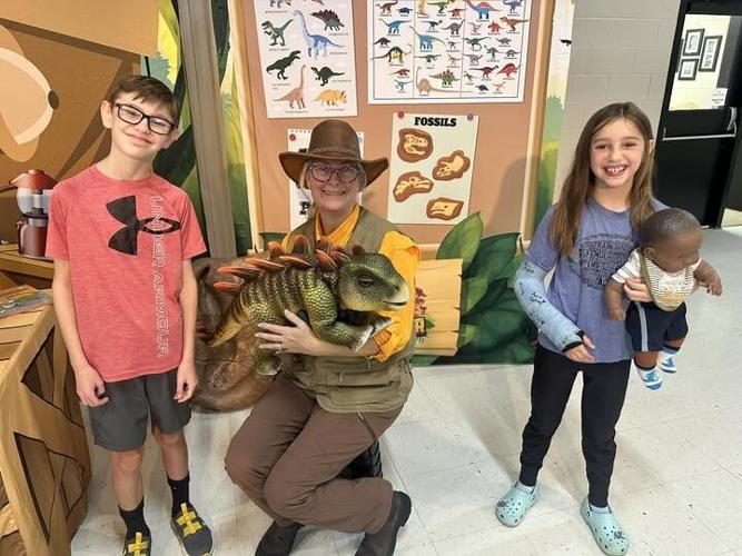Nicholson library offers slime, science programs | Features ...