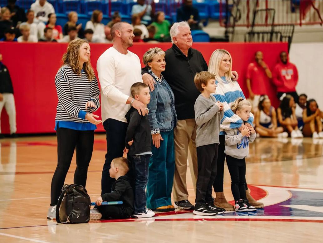 Jefferson Basketball honors former Coach Bolling DuBose for 41 years of ...