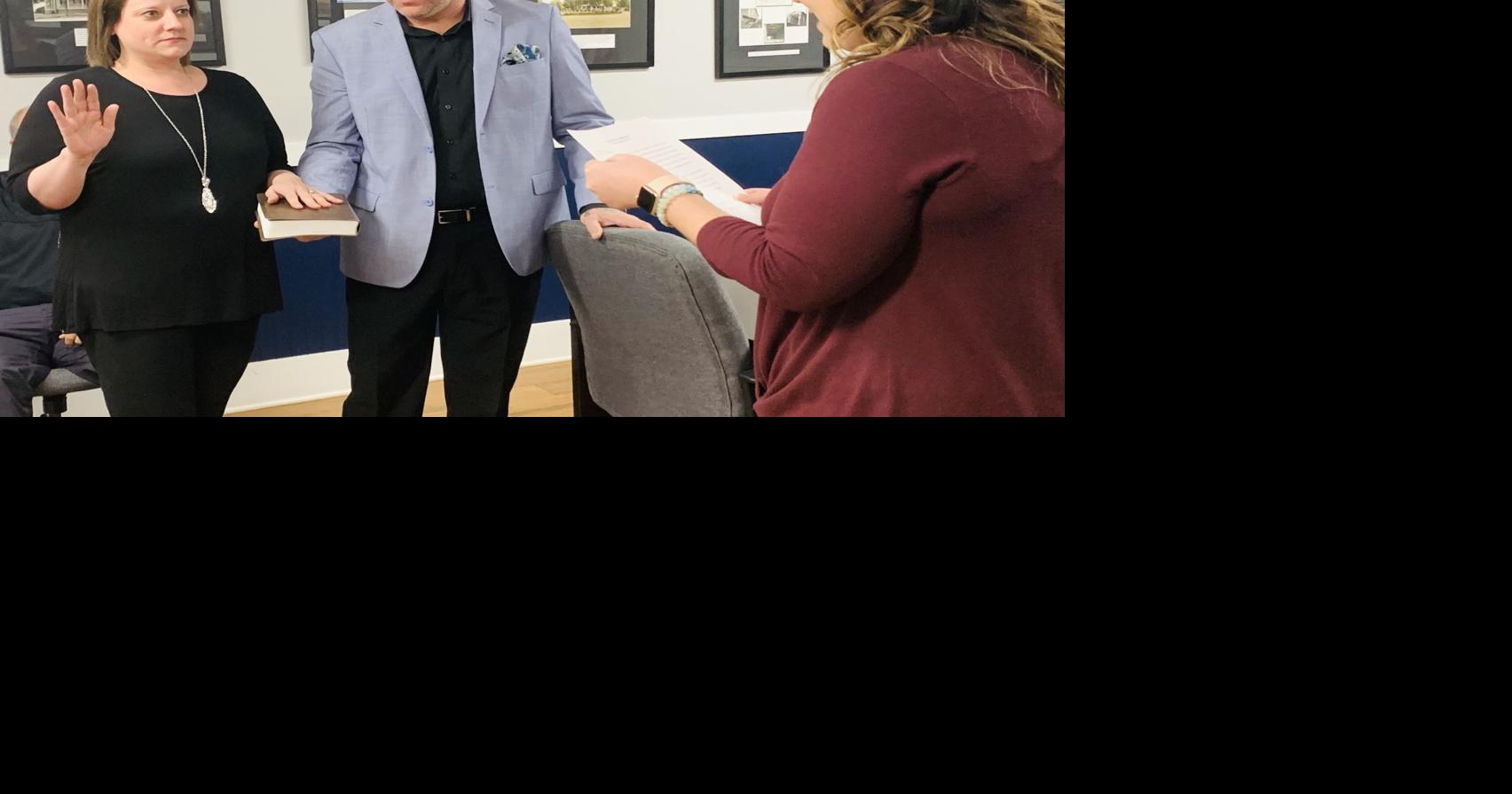 Kidd-Harrison sworn-in as Hoschton’s city manager | News ...