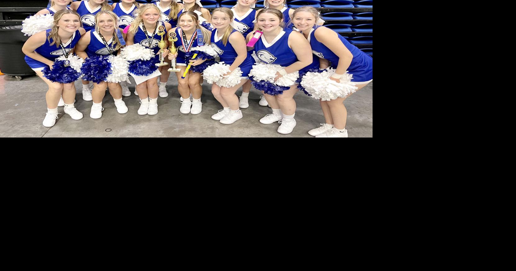 BHS Lion cheerleaders take home camp awards | Sports | malvern-online.com