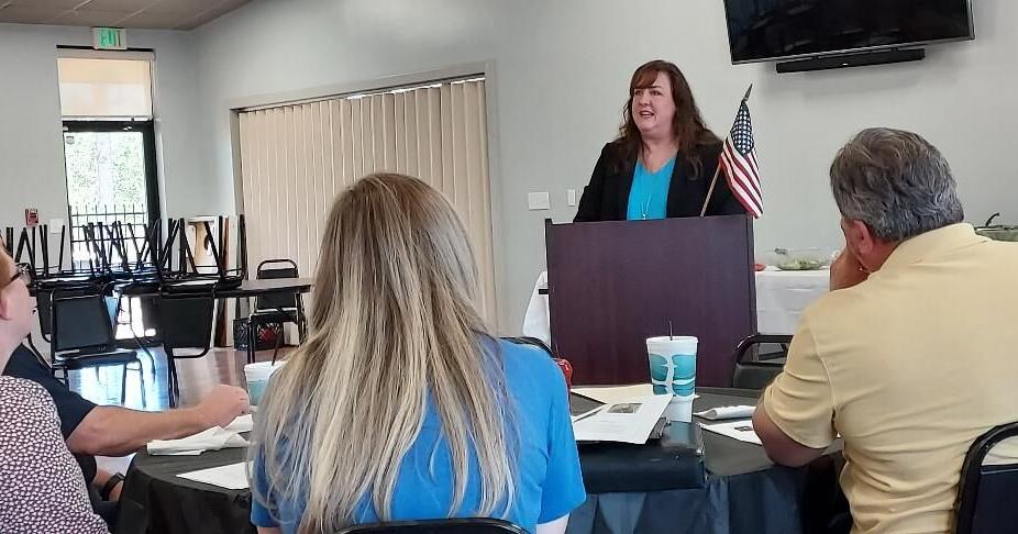 Reverend Courtney Bacon-Latina shares news of GriefShare support group ...