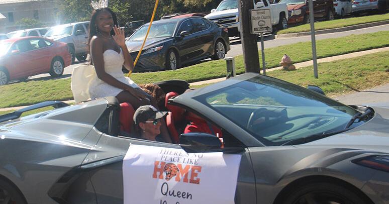 MHS Homecoming Motorcade 2025 | Photos & Videos | malvern-online.com