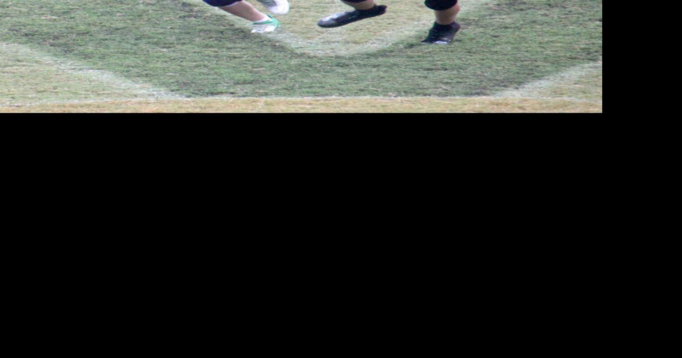 Magnet Cove vs. Poyen 7th Grade Football Rivalry Action. | Sports ...