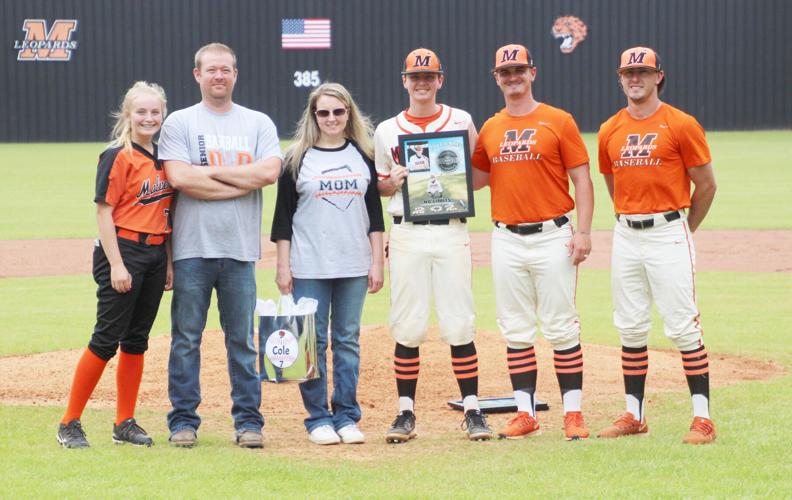 Malvern baseball celebrates its seniors | | malvern-online.com