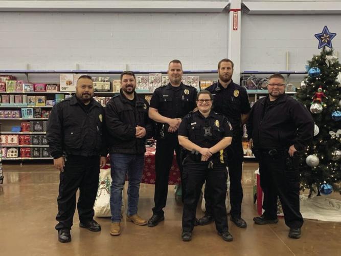 Malvern Police hold Shop with a Cop | Photos & Videos | malvern-online.com