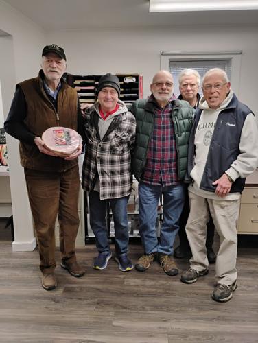 Feeding Northshire families: Manchester Center Knights of Columbus ...