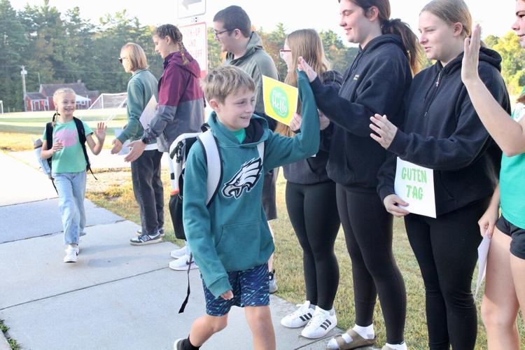 Arlington schools join national 'Start With Hello Week' to promote ...