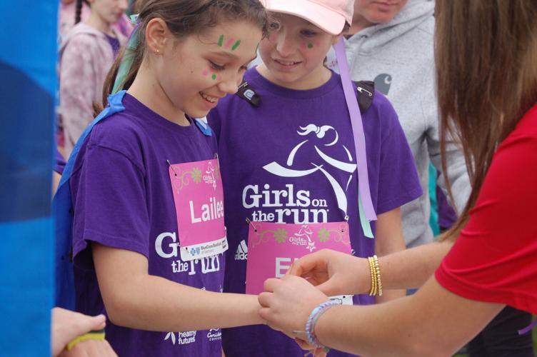 Girls on the Run Vermont 'runs, walks, skips and dances' to the finish ...