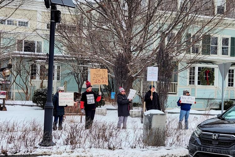 A day of remembrance: Local demonstrators mark 5 years since Capitol ...