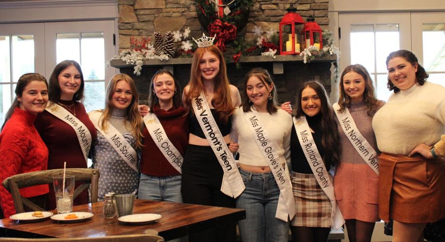 There she is ... Ginger Ragaishis, Miss Vermont's Teen, receives ...