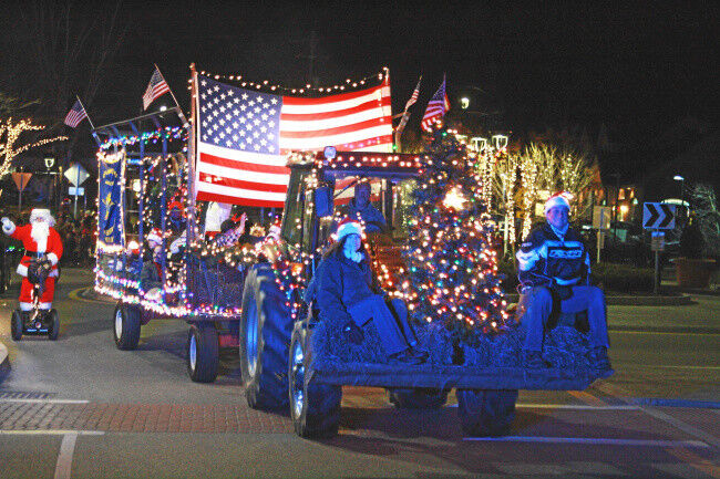 Lighted Tractor Parade highlights weekend | Local News ...