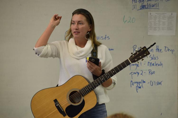 Carly Rogers comes home: Bennington native turned Nashville songwriter ...