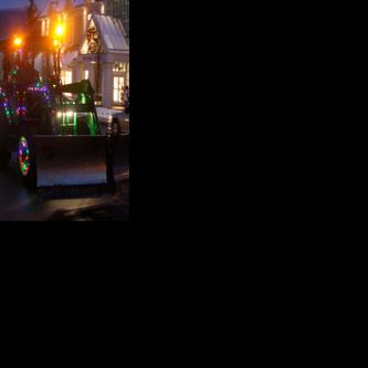 Tractors on parade | Local News | manchesterjournal.com