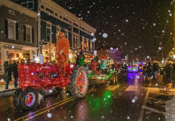Record-Breaking Holiday Tractor Parade set to light up Manchester ...