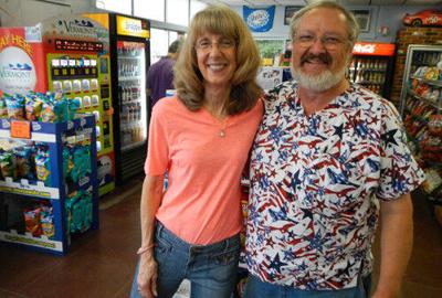 Kilburn's celebrates its 25th | Local News | manchesterjournal.com