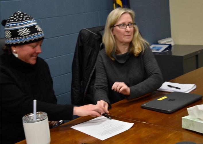 Scott Murphy takes oath of office, formally appointed as Manchester ...