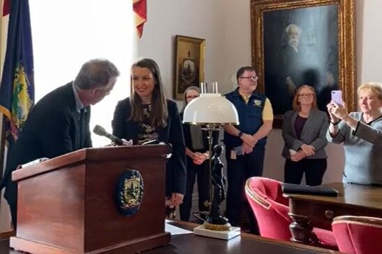 Gov. Phil Scott swears in Jennifer Barrett as Superior Court Judge ...