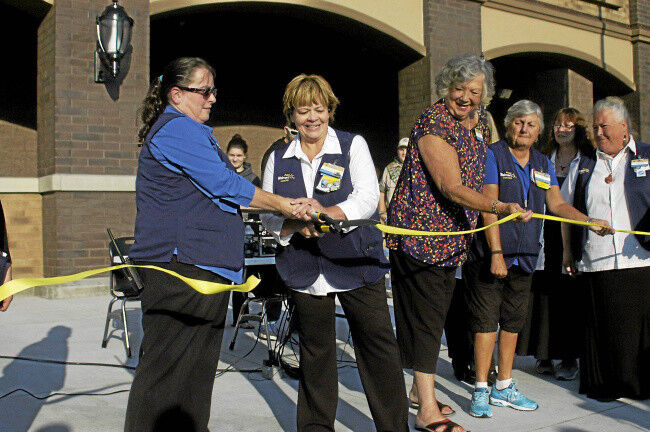 New Bennington Walmart superstore celebrates grand opening | Local News ...