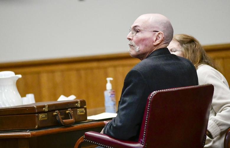 Labrie denounces equine vets as 'cat vets' | State | manchesterjournal.com