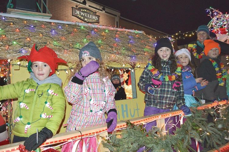Manchester Holiday Lighted Tractor Parade has record number of entrants ...