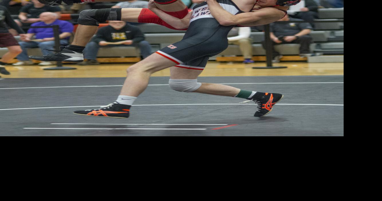 West Delaware sends 10 to state | Sports | manchesterpress.com
