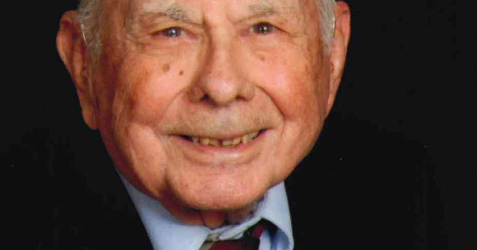 LeRoy 'Smitty' Schmidt | Obituaries | manchesterpress.com