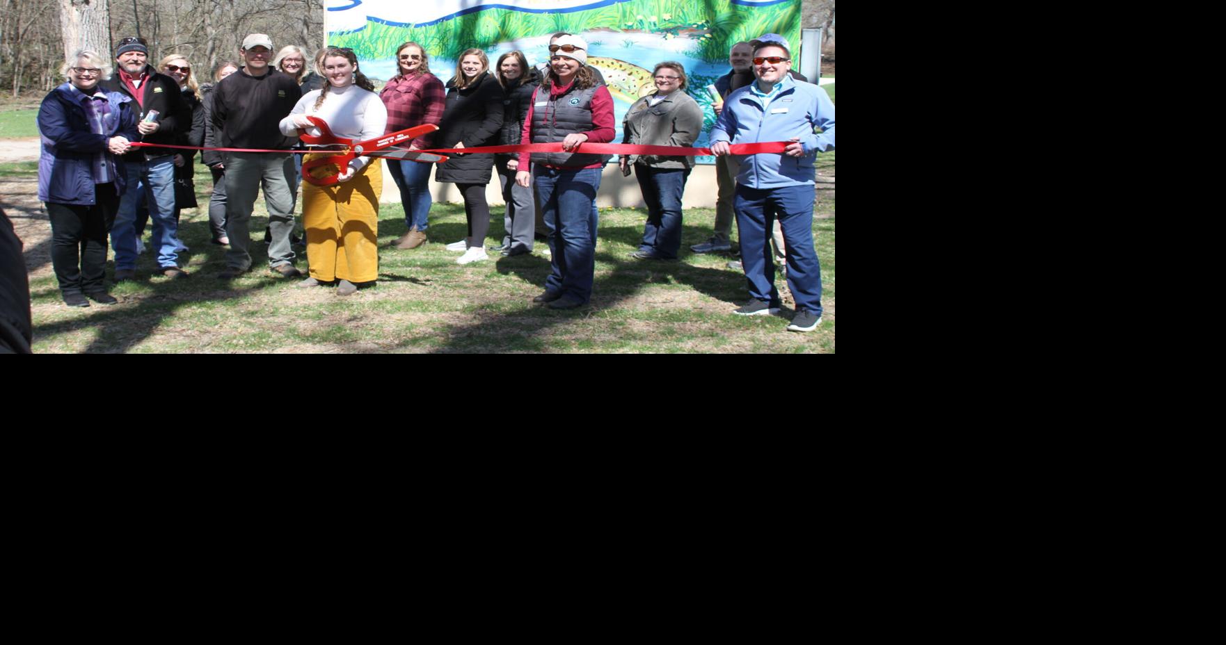 Fish hatchery unveils new mural | News | manchesterpress.com