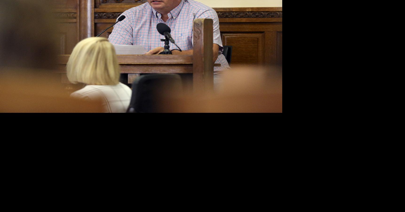 Dubuque murder trial: Field manager testifies about affair with woman ...