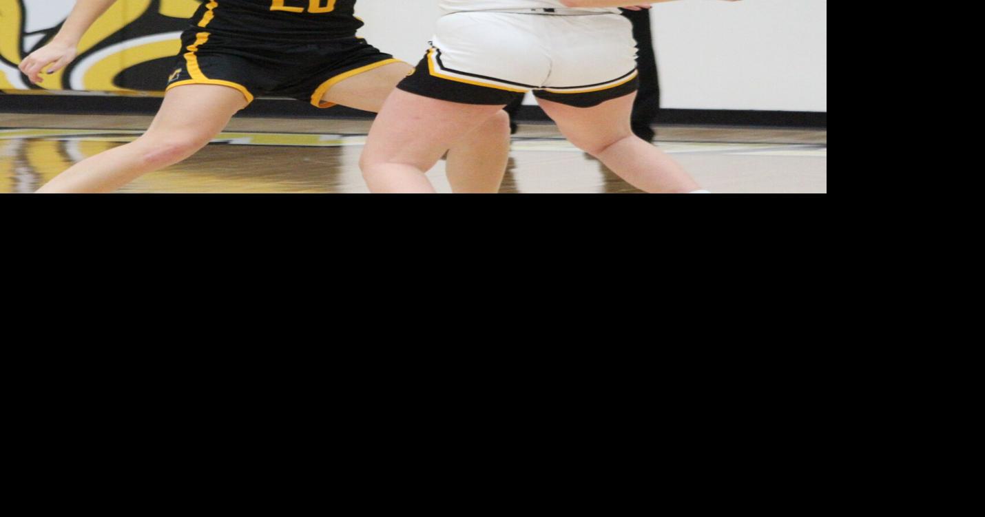 No. 2 North Linn tops MV | Sports | manchesterpress.com