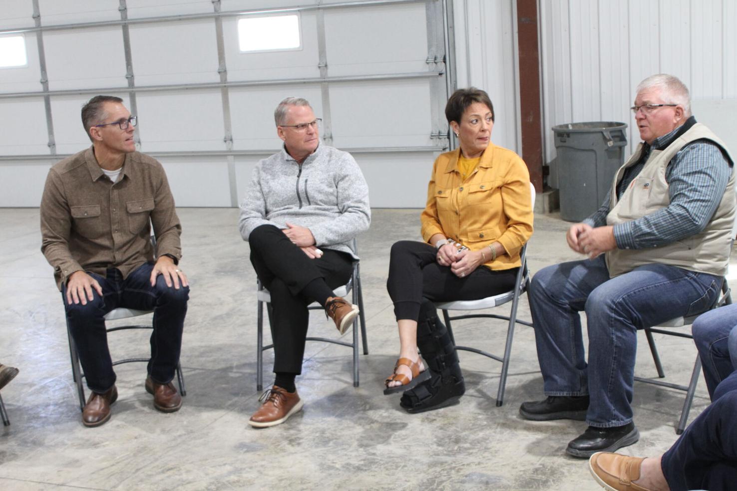 Feenstra shares his vision for Iowa | News | manchesterpress.com