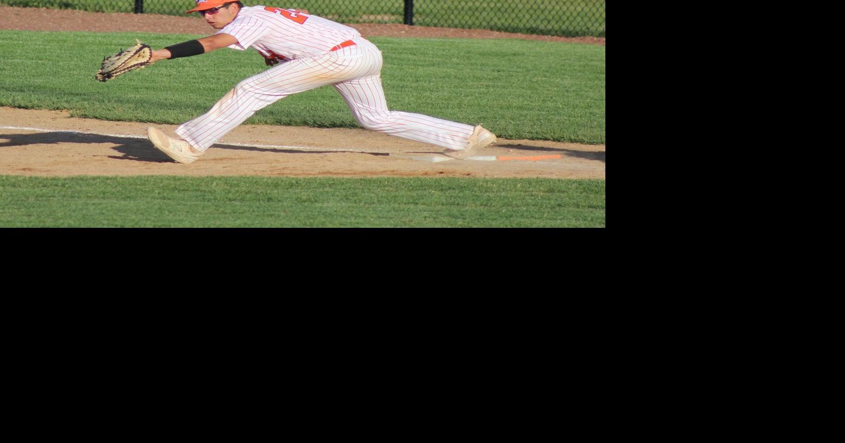 Stormin' Pointers sweep Hawks | Sports | manchesterpress.com