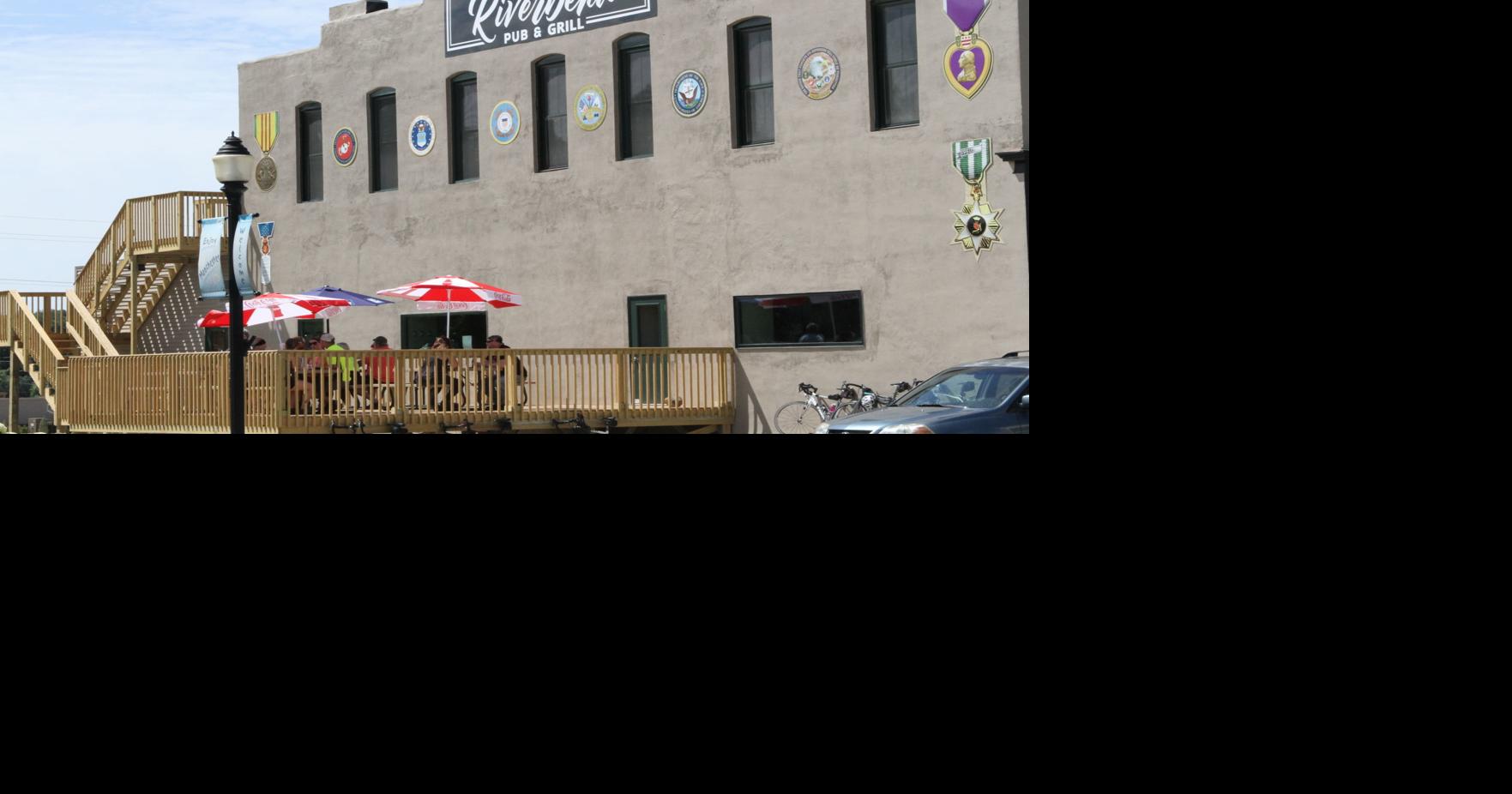 Riverbend Pub opens | News | manchesterpress.com