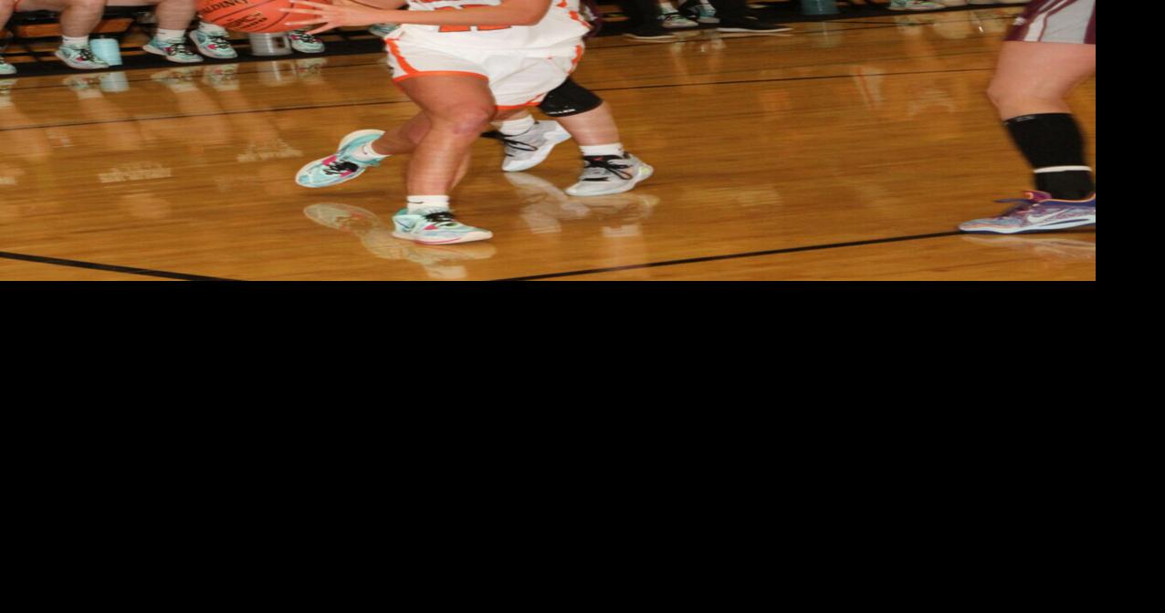 Decorah beats WD, 71-47 | Sports | manchesterpress.com