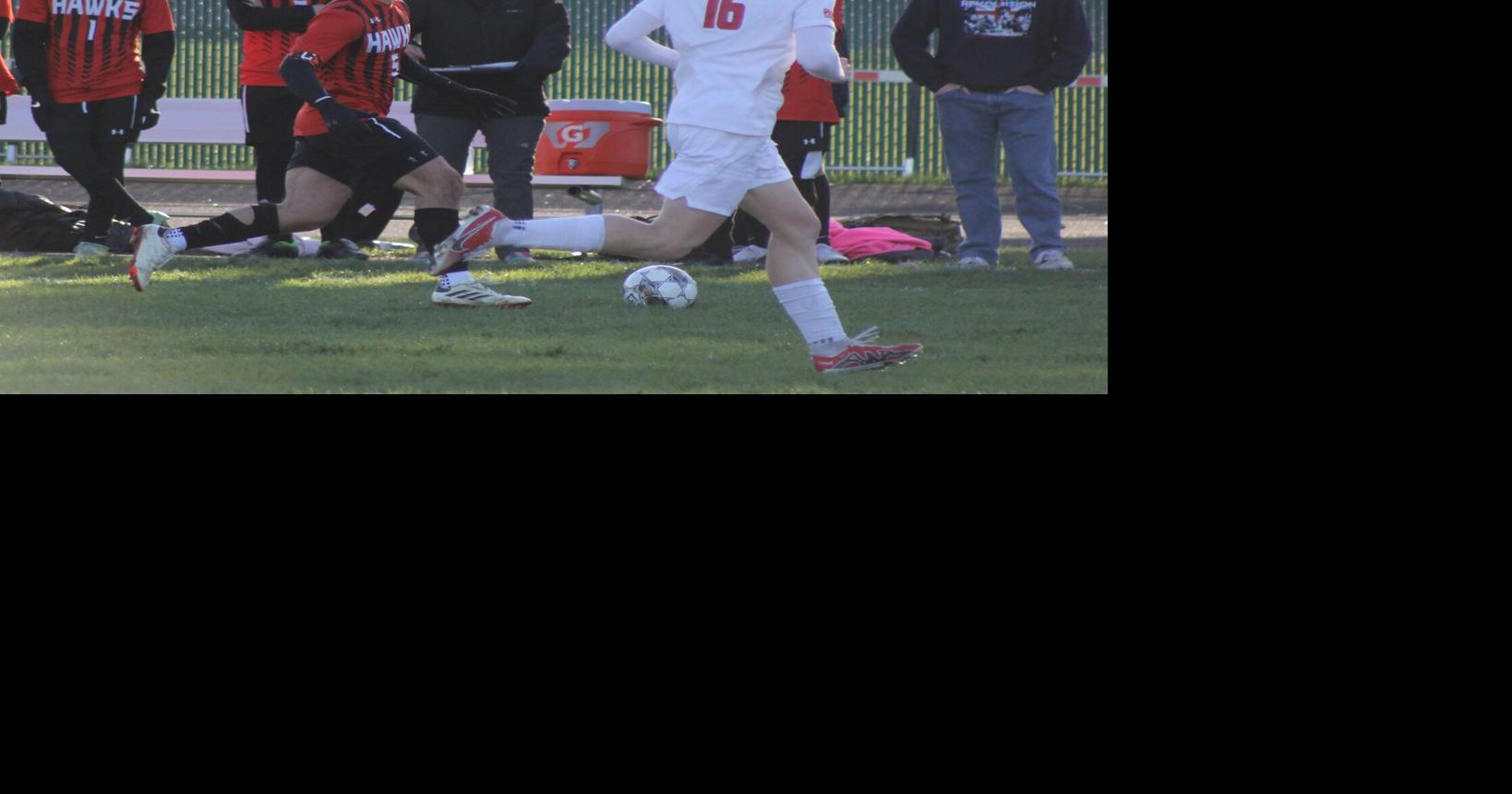 Hawks beat Vinton-Shellsburg, advance | Sports | manchesterpress.com