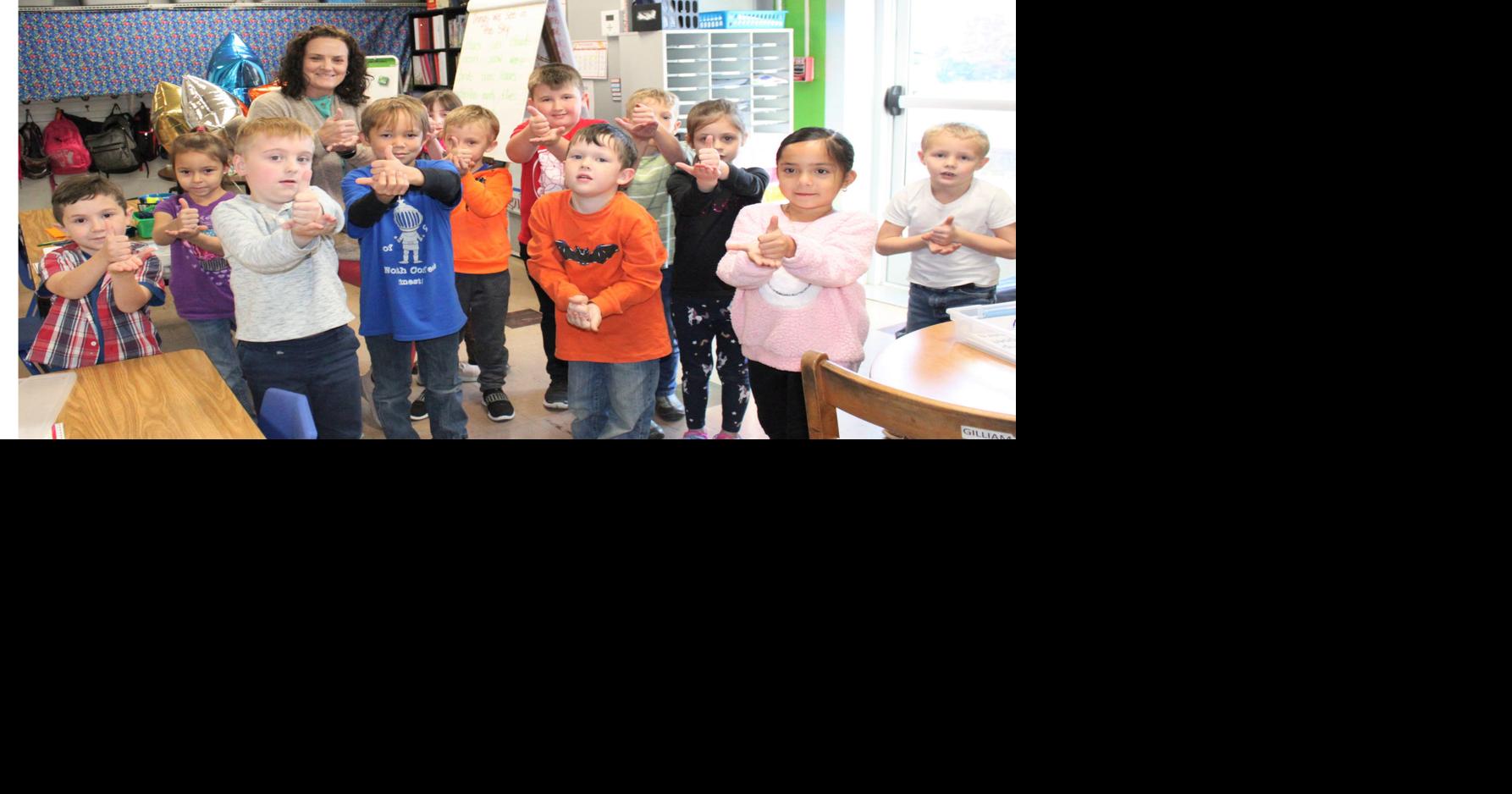 Students learn sign language to communicate with classmate | Local News ...