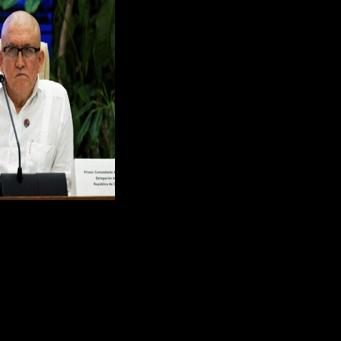 Key Colombia guerrilla group backs pact to fight US, commander tells ...