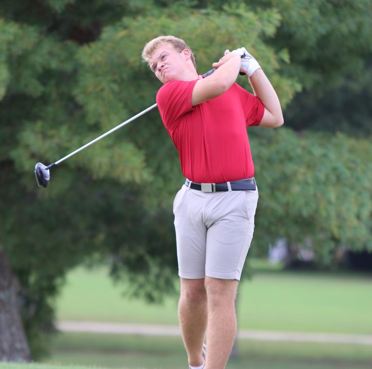 Austin Farris represents CHS golf at awards ceremony | Local Sports ...