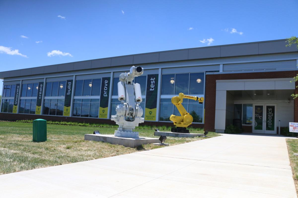 Motlow opens new robotics center | Local News | manchestertimes.com