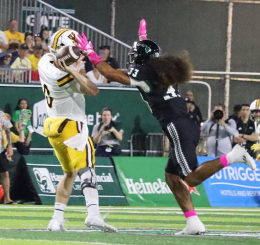 Photo Gallery: Wyoming vs. Hawai'i | Sports | manoanow.org